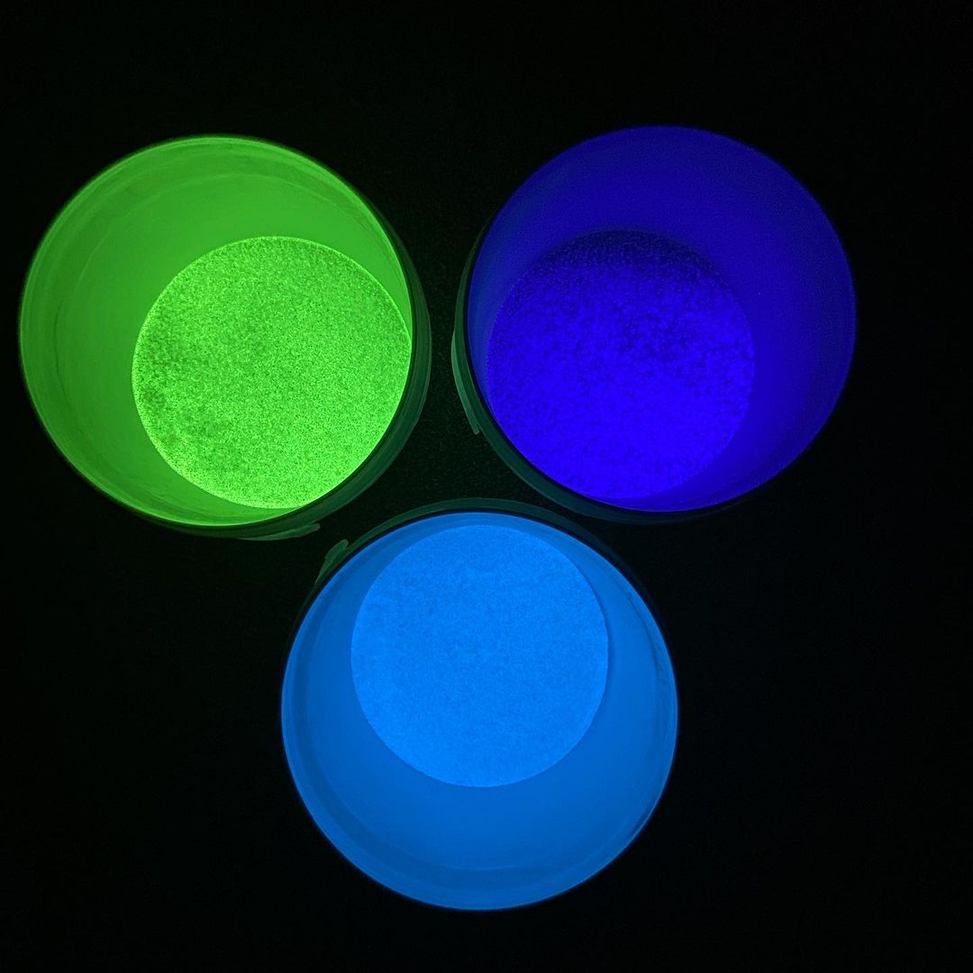 Lucid Grip - Clear Spray on Grip Tape and Glow in the Dark Grip